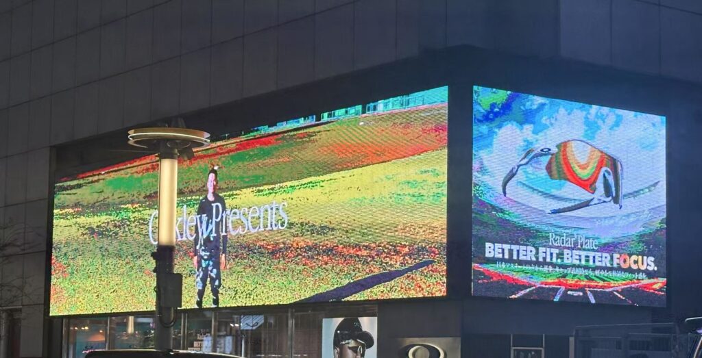 How to Maintain Outdoor LED Displays | Durway Professional Maintenance ...